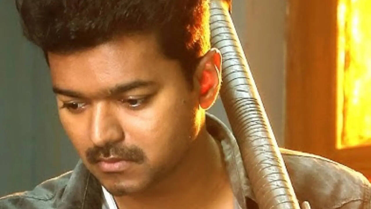 11 years of Kaththi: Where To Watch Thalapathy Vijay and AR Murugadoss ...