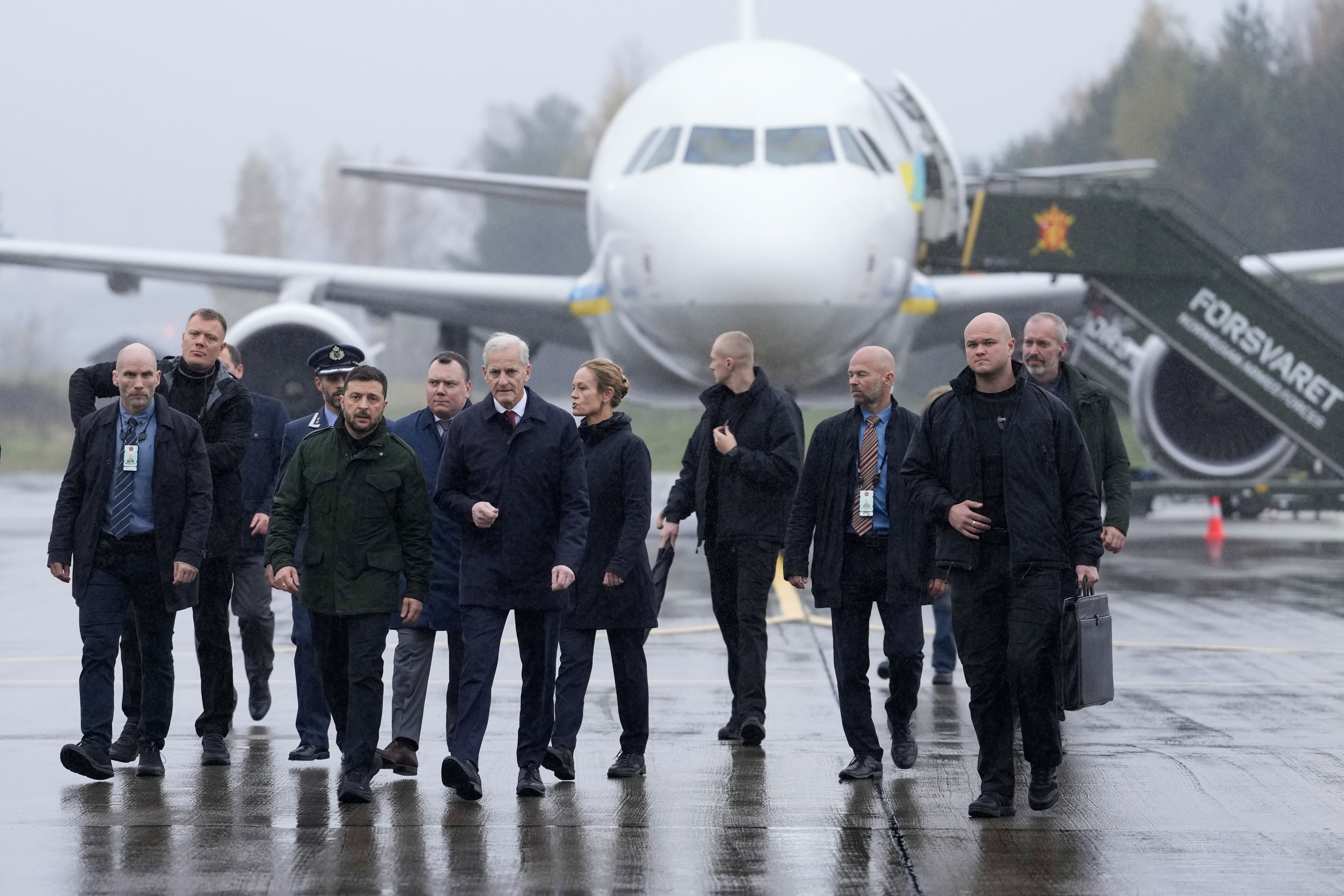 Ukrainas president Volodymyr Zelenskyj på kort visitt i Norge