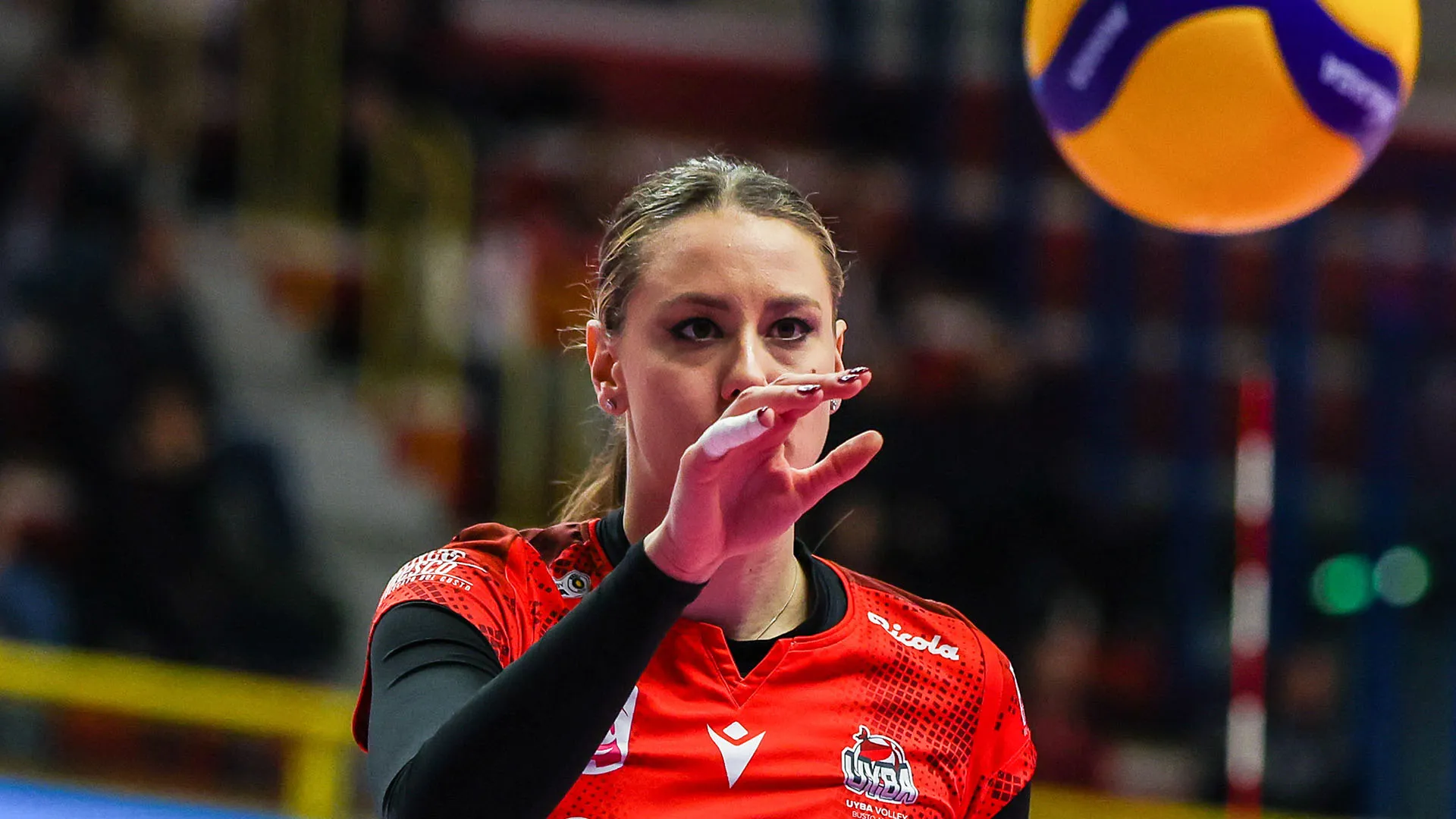 Die Volleyballwelt umarmt Jennifer Boldini: Fotos