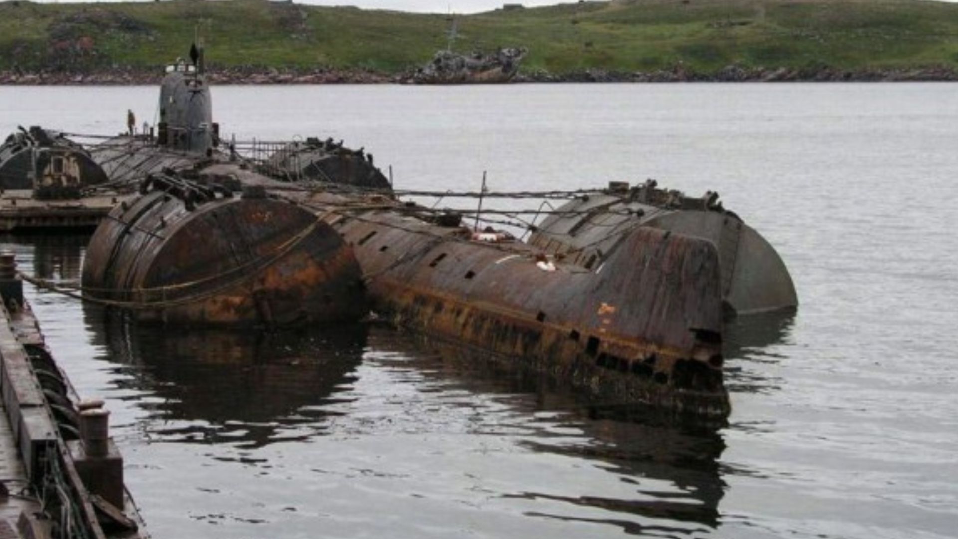 Russia to recover remains of Soviet-era nuclear submarines from Arctic ...