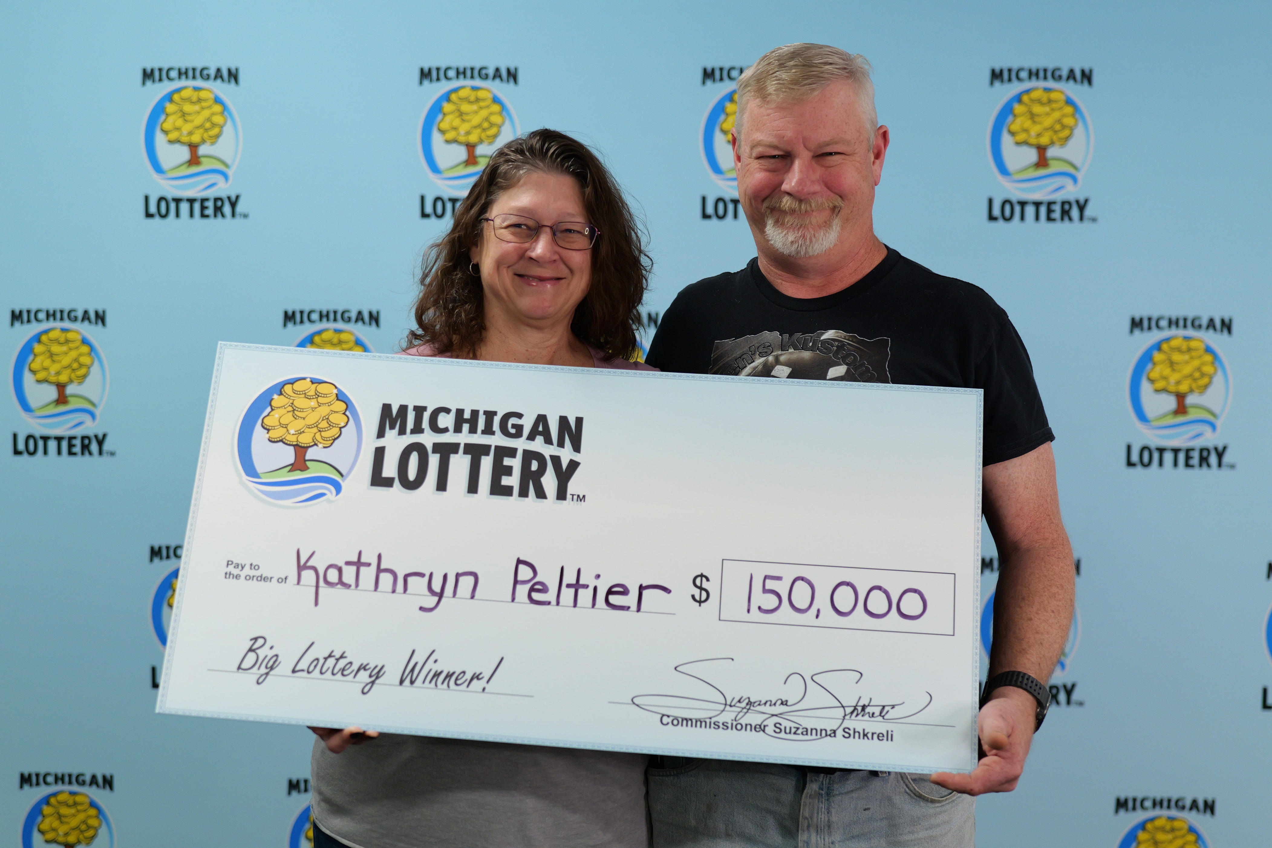 10 Michigan Lottery players won big Powerball prizes in September