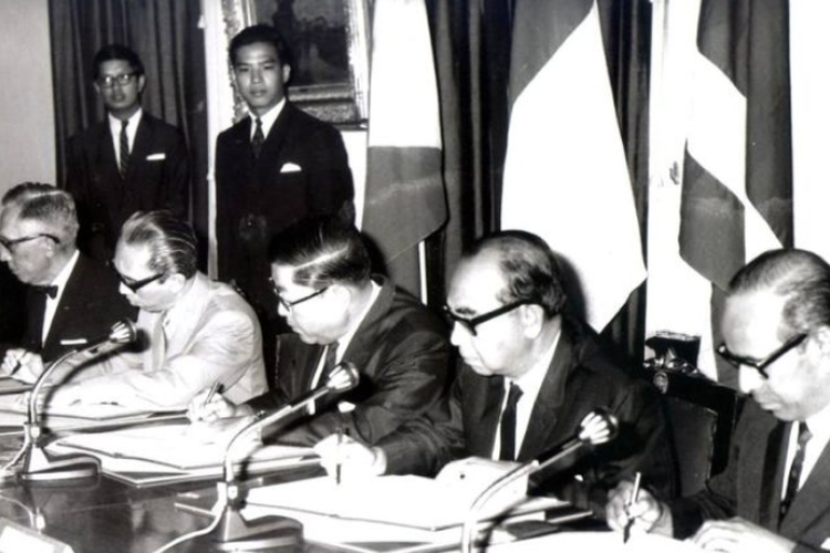 Lahirnya ASEAN dan Perkembangannya Menuju Integrasi Ekonomi Kawasan