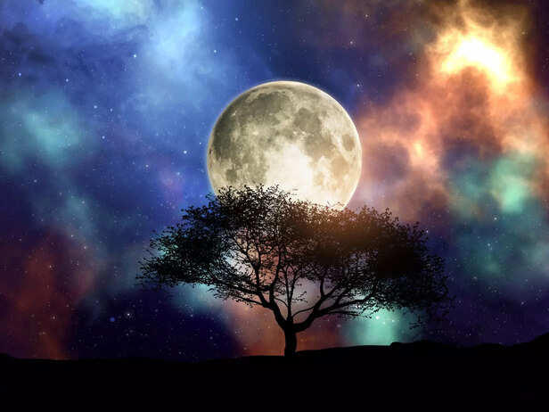 NASA Says Now Earth Will Have Two Moons Until 2083
