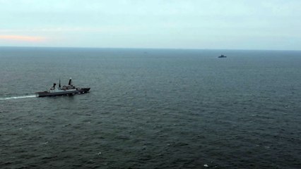 Powerful Royal Navy destroyer HMS Duncan tracks loitering Russian warship