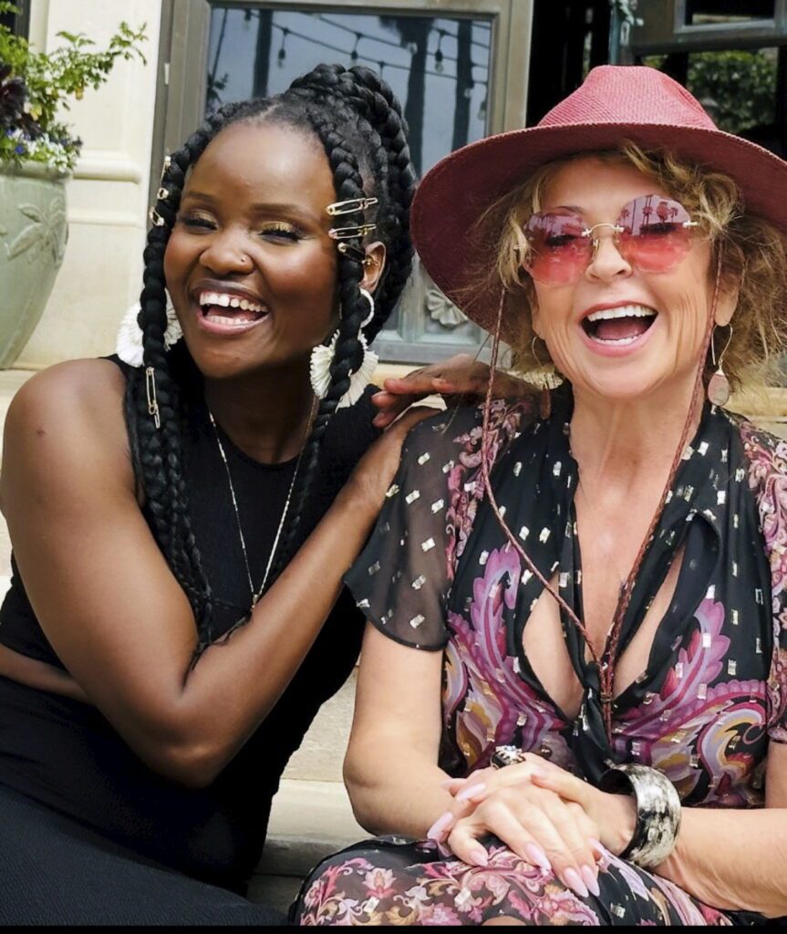 Woman with foot deformity had to walk barefoot for 25 years before $3k ...