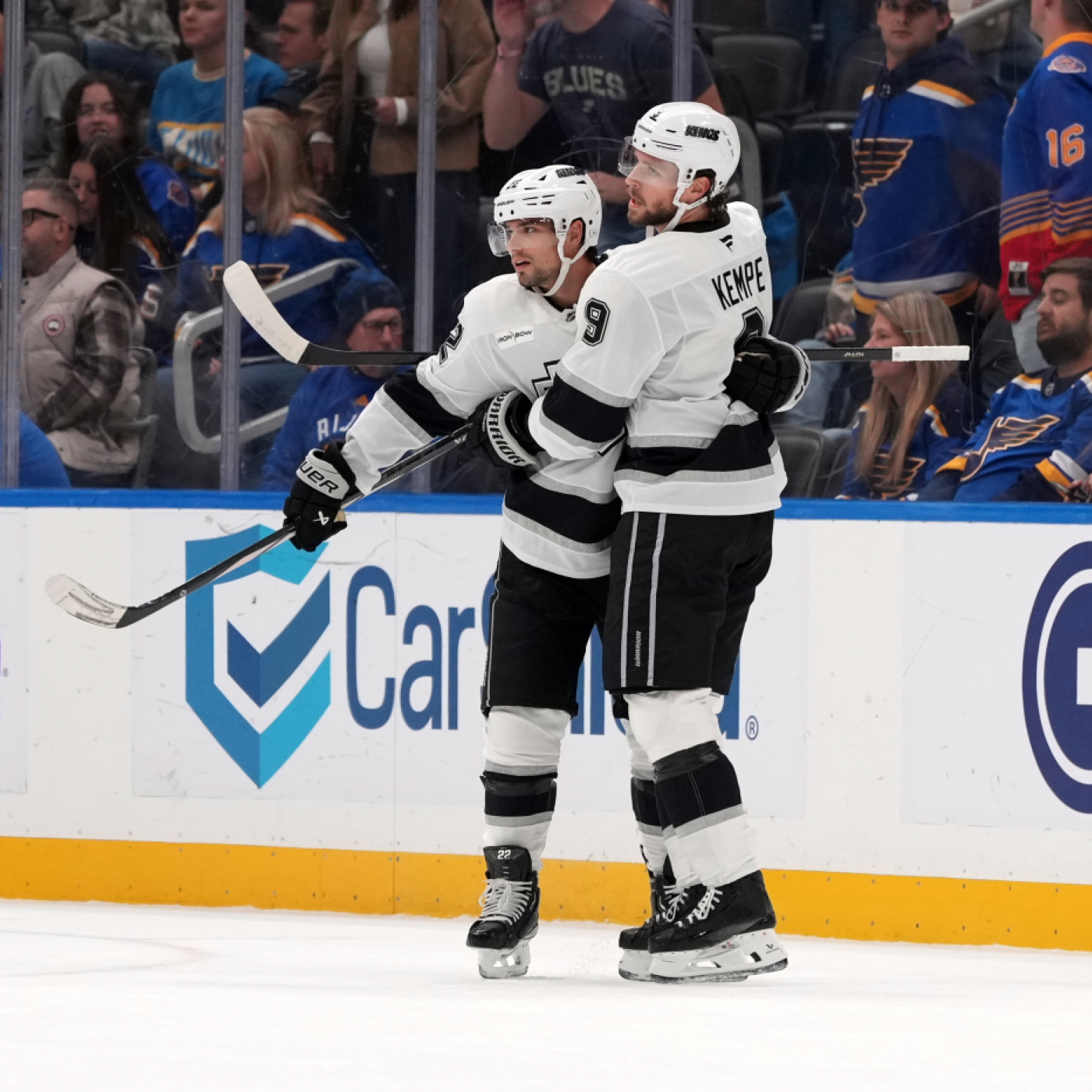 Meier verhilft Devils zum Sieg, auch Fiala gewinnt