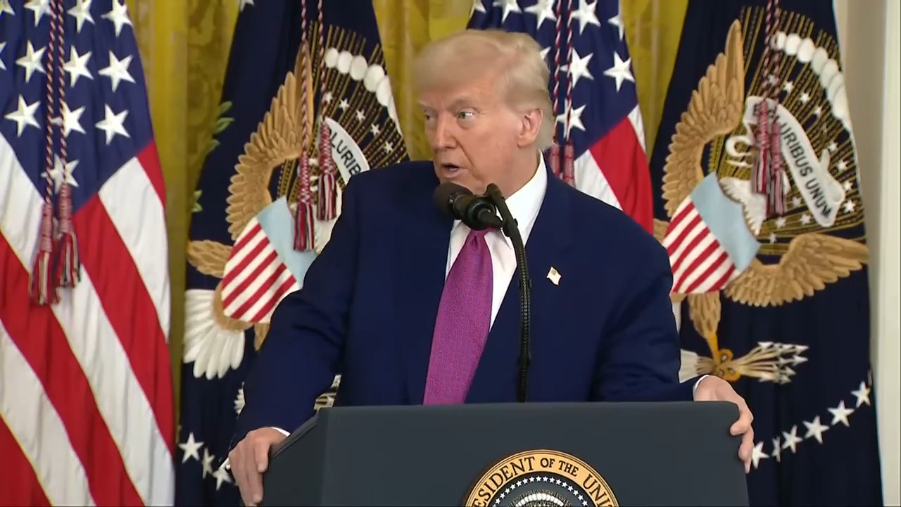 'He Fought With Us': Trump Puts His Cognitive Decline On Display ...