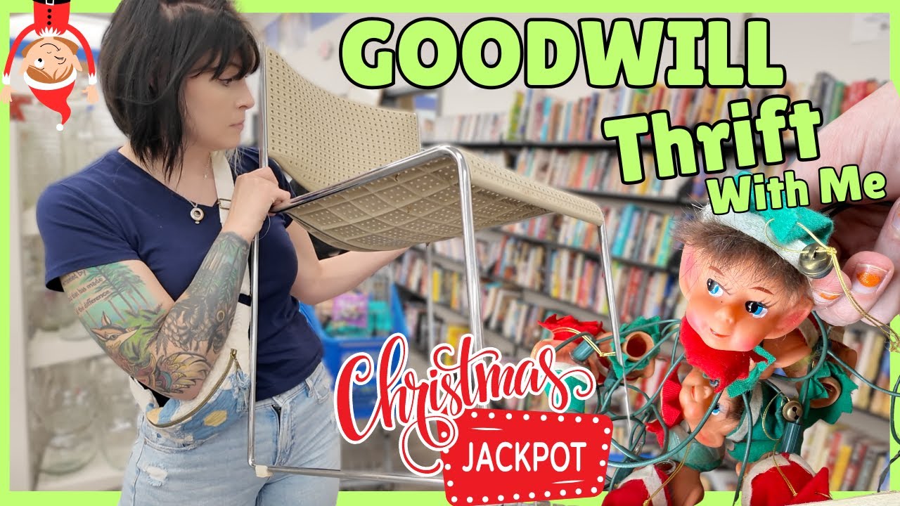 Goodwill was lame, then rolled out vintage Christmas jackpot