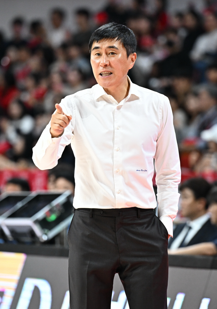 It's my fault. Why?Coach Yoo Do-hoon's immature game management Lee ...