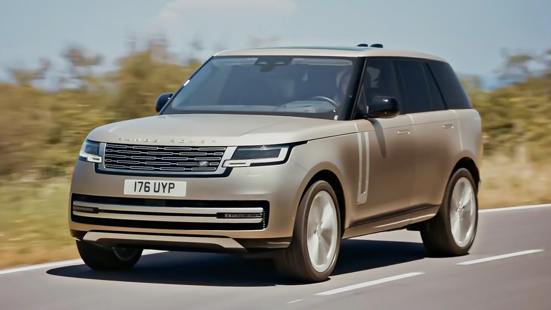 Range Rover PHEV Compared to Previous P400e