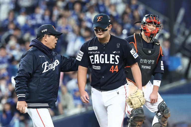 Hanwha Manager Sticks with Closer Despite Home Runs