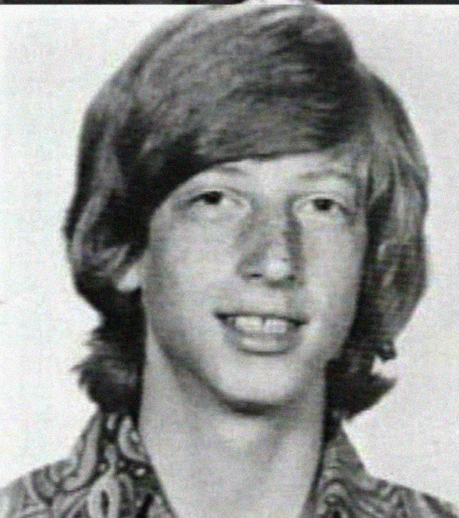 20 Yearbook Photos of Tech Innovators Before They Changed the World