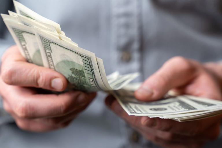 Pago confirmado | El Gobierno deposita más de 25,000 dólares en las ...