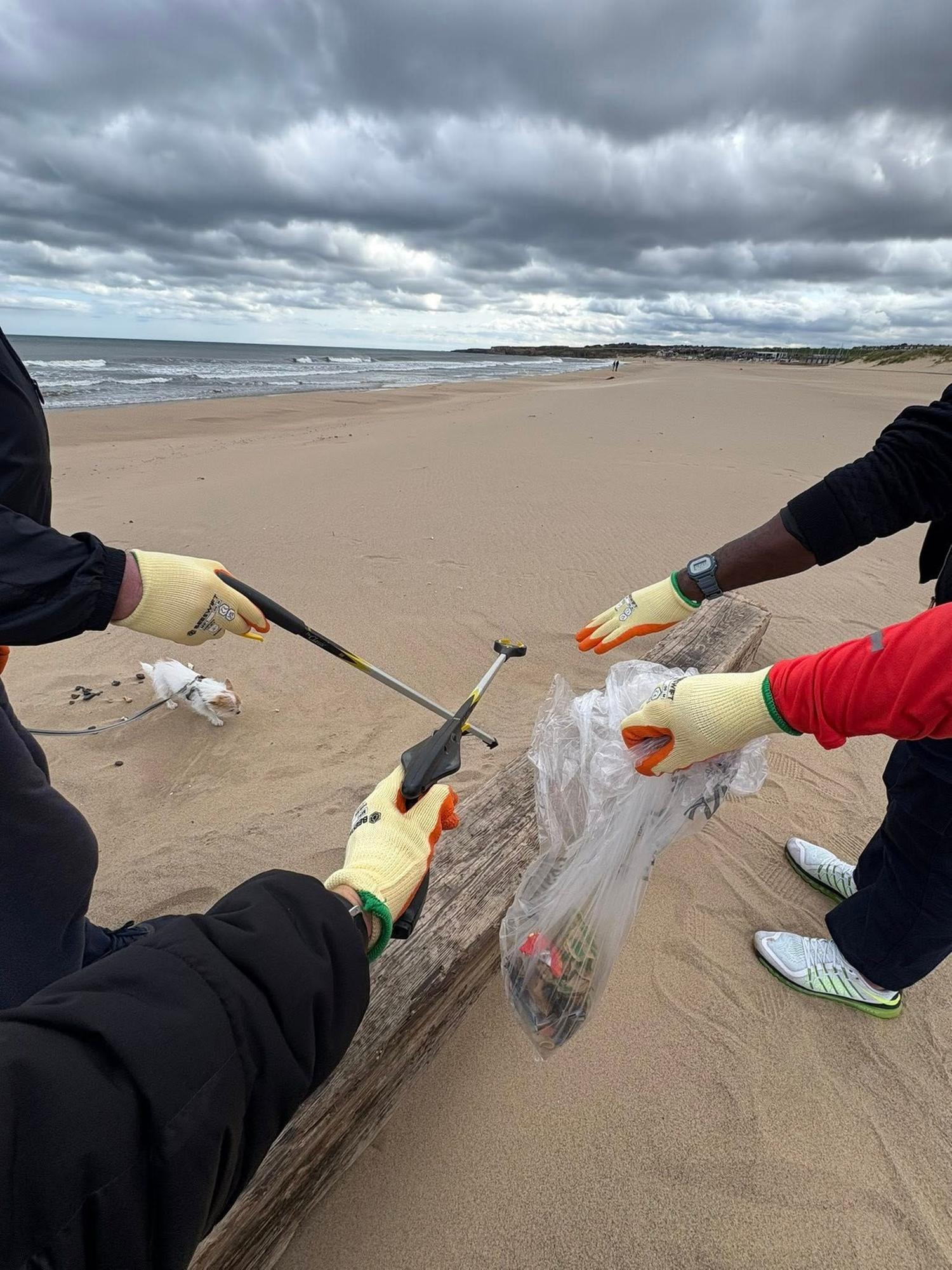 Primrose Lodge patients make waves with beach clean
