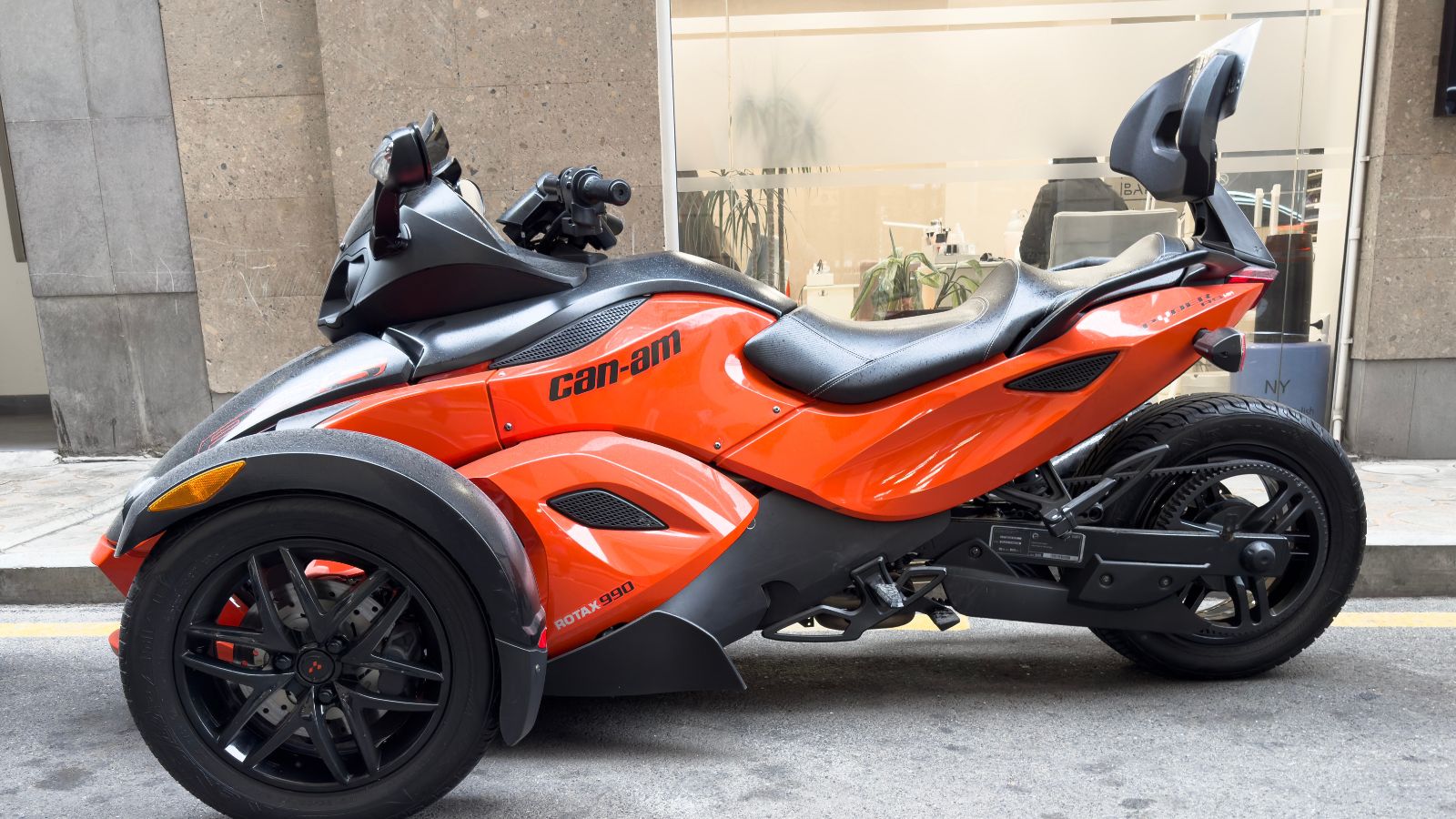 Is Riding a 3-Wheel Motorcycle Tough? Here’s What Riders Share