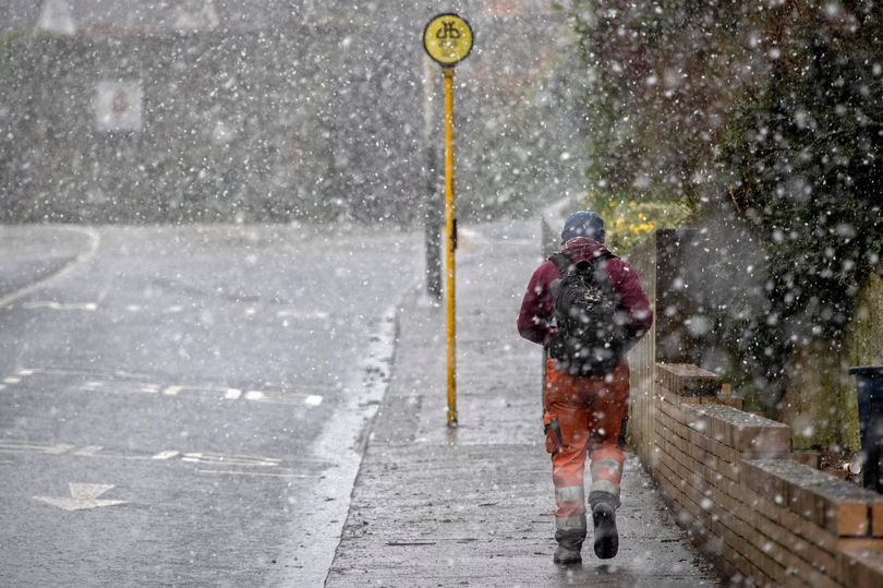 Ireland weather: Counties brace for strong winds and dangerous travel ...