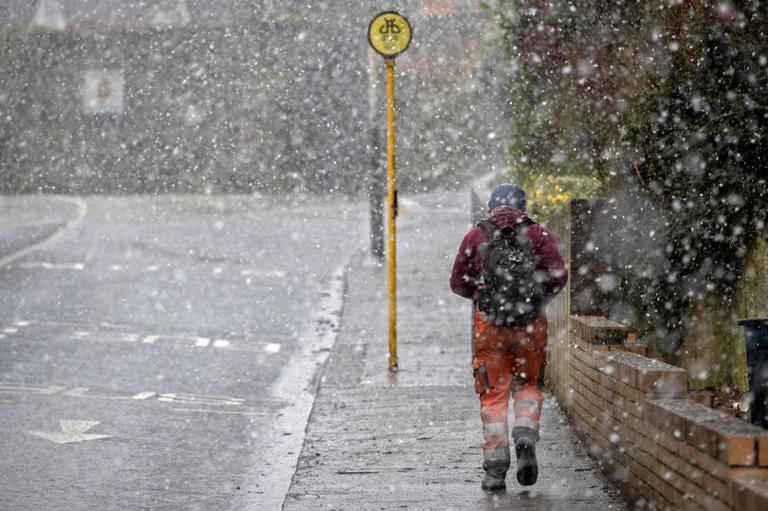 Snow update: Experts say snow likely as Ireland to see temperatures plummet