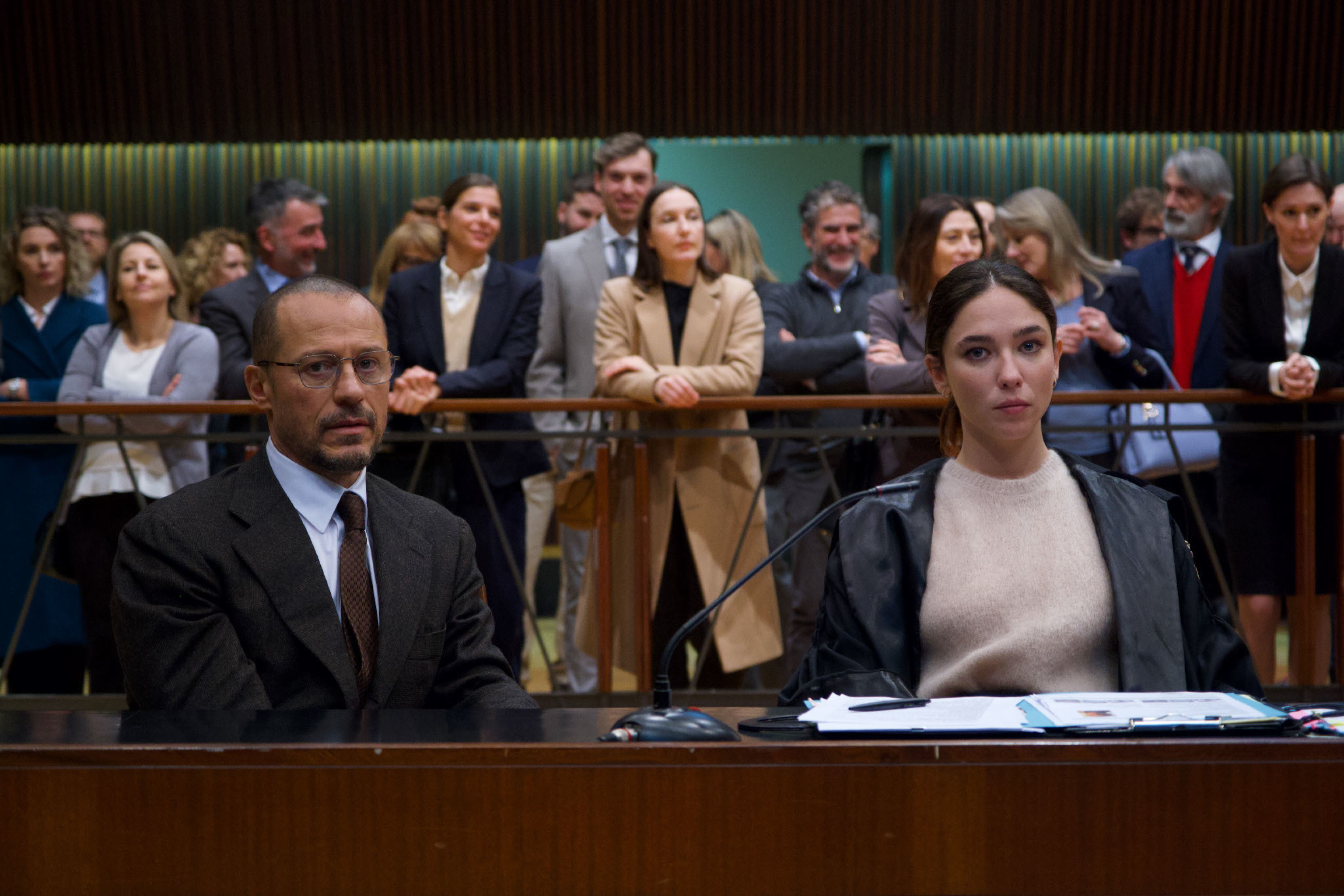 De Angelis e Accorsi, vittima e stalker per Mordini