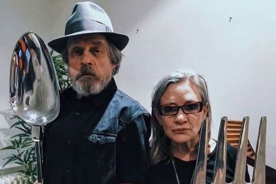 Mark Hamill Honors 'Forever Space Sis' Carrie Fisher on Her 69th ...