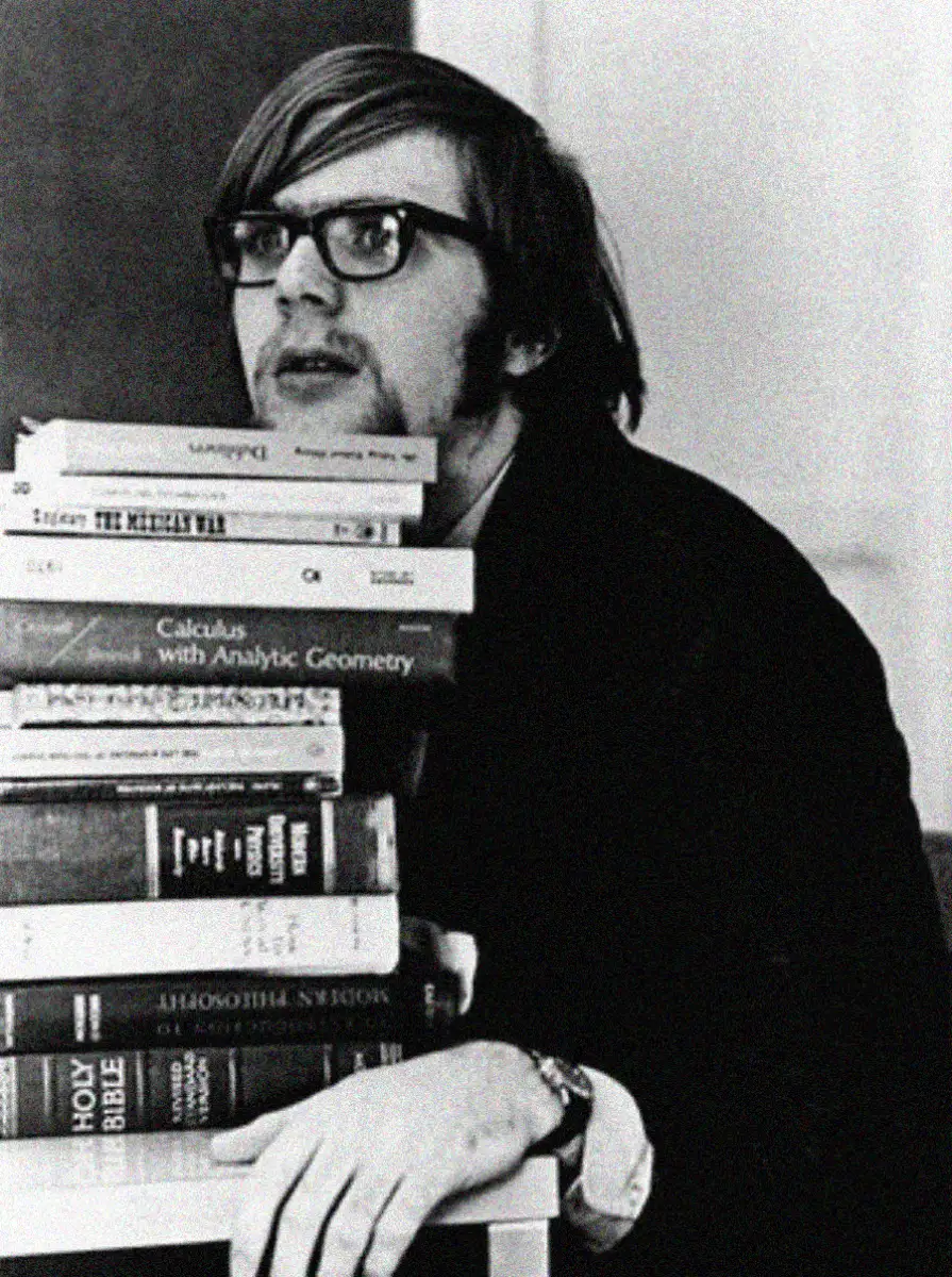 20 Yearbook Photos of Tech Innovators Before They Changed the World