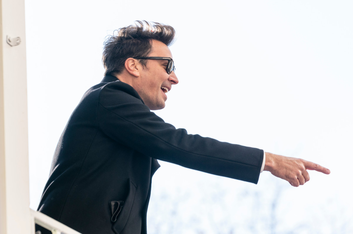 Jimmy Fallon’s Beautiful Tribute to His Late Golden Retriever Is Making ...