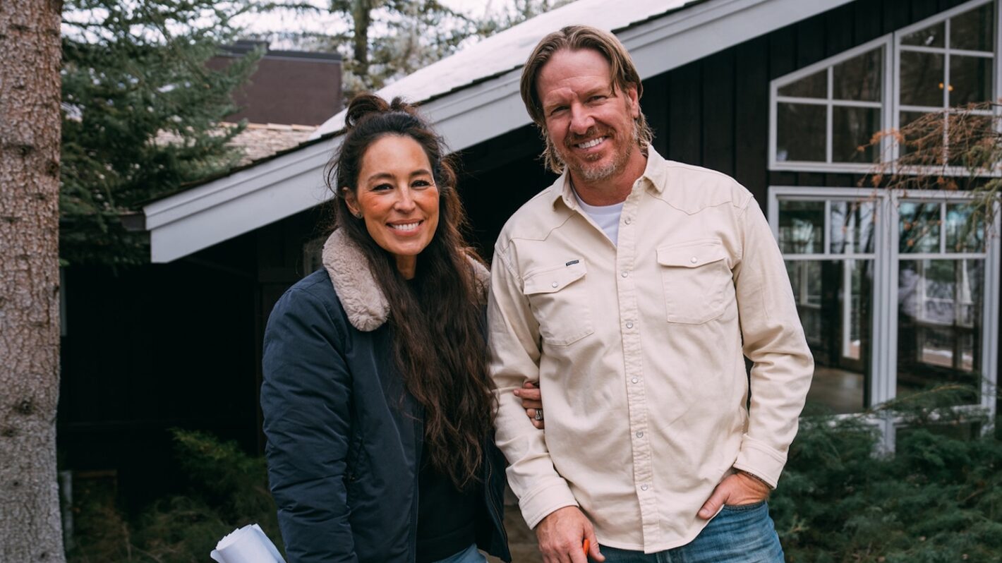 Chip & Joanna Gaines Announce Brand New ‘Fixer Upper’ Series With a Twist