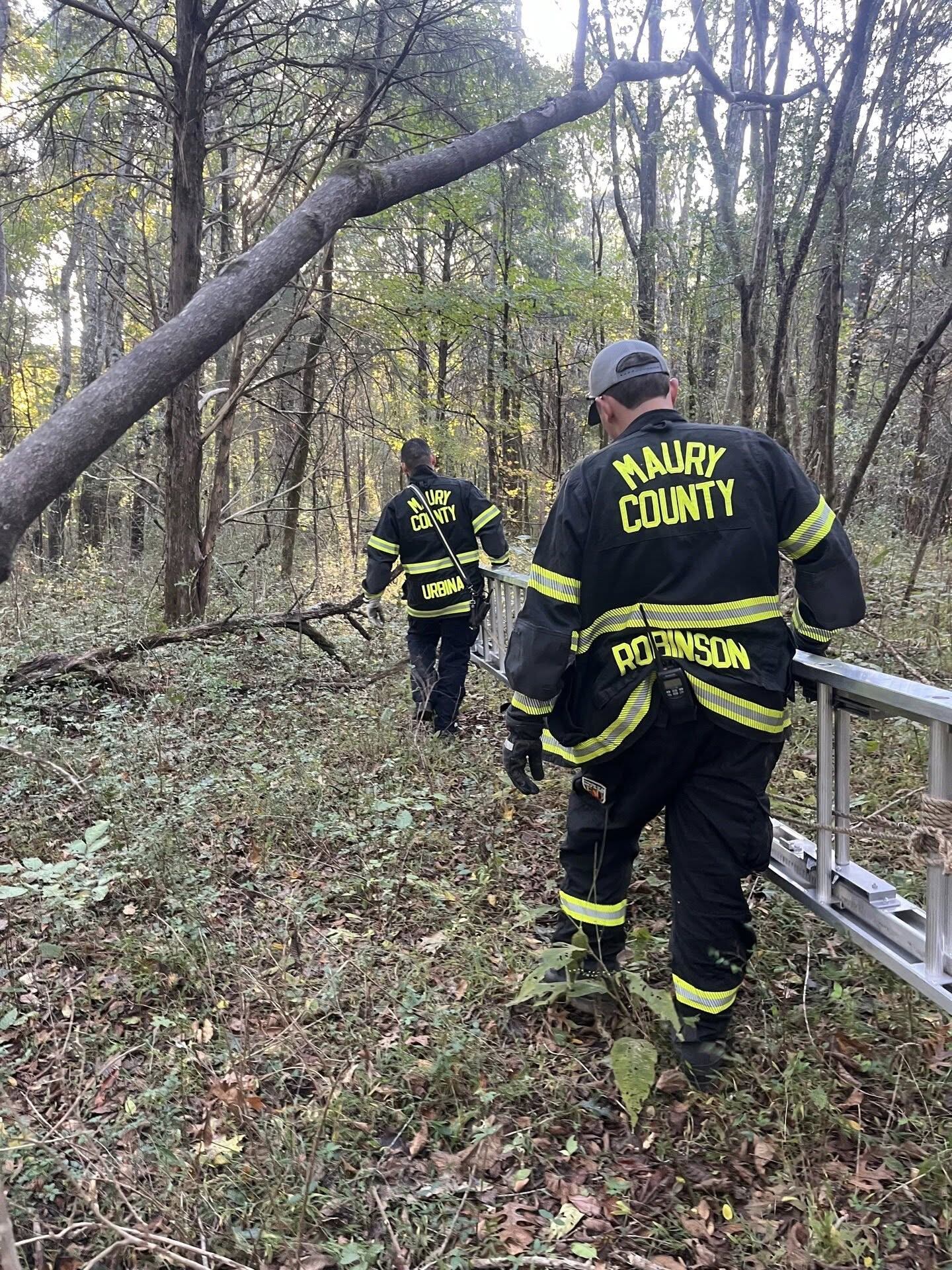 Hunter rescued after being stuck in tree in TN woods