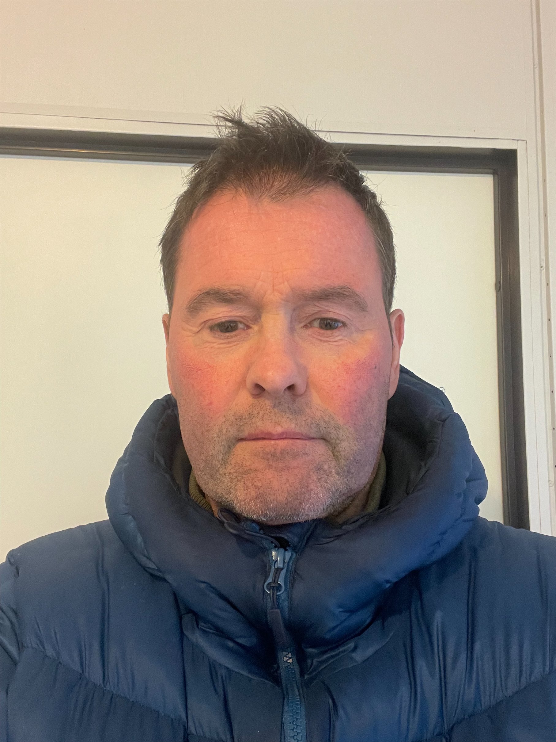 Trekker nazi-lignende logo: – Det var kjempeuheldig