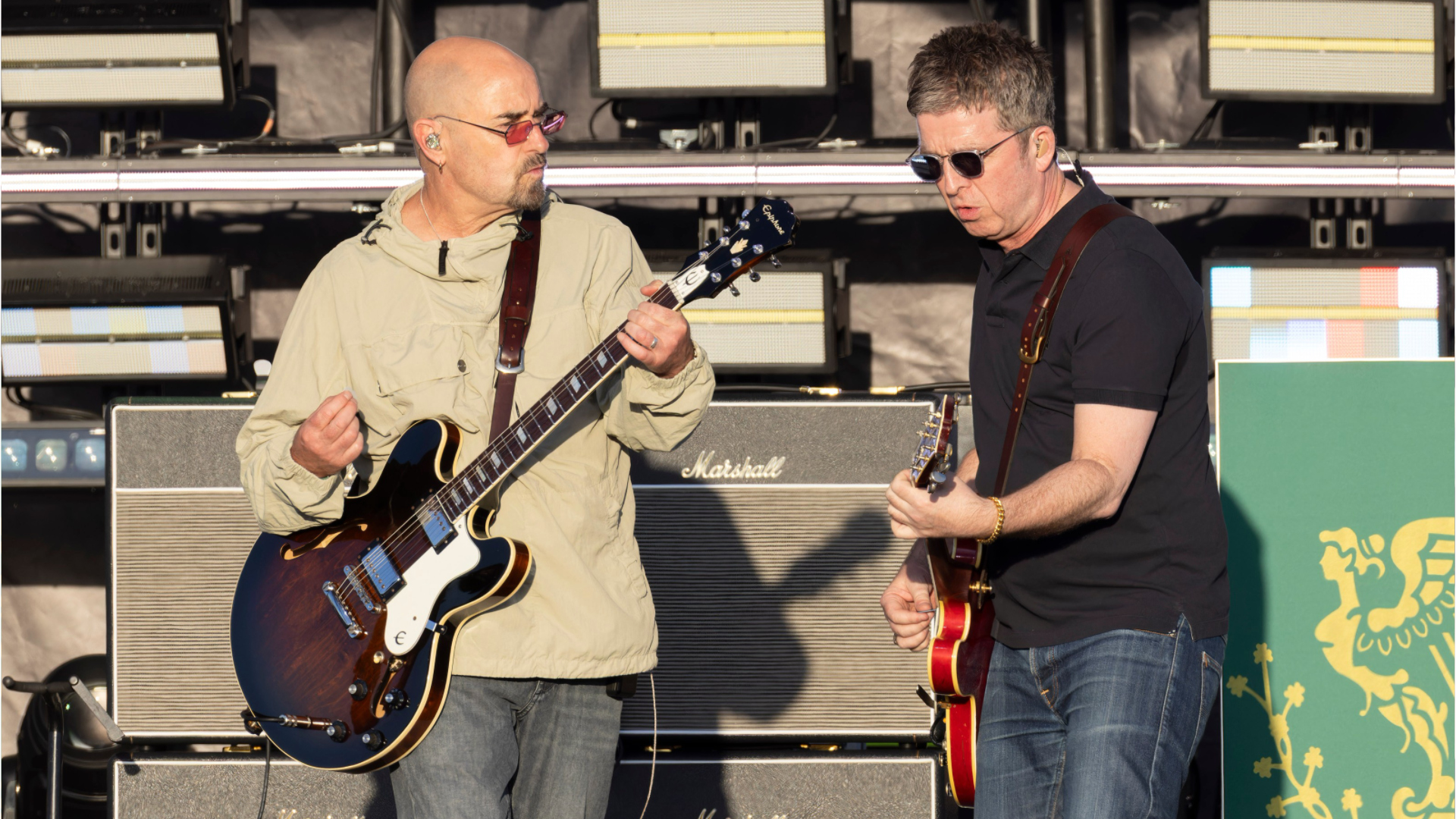 L'adorable geste de Liam et Noel Gallagher pour leur ami Bonehead