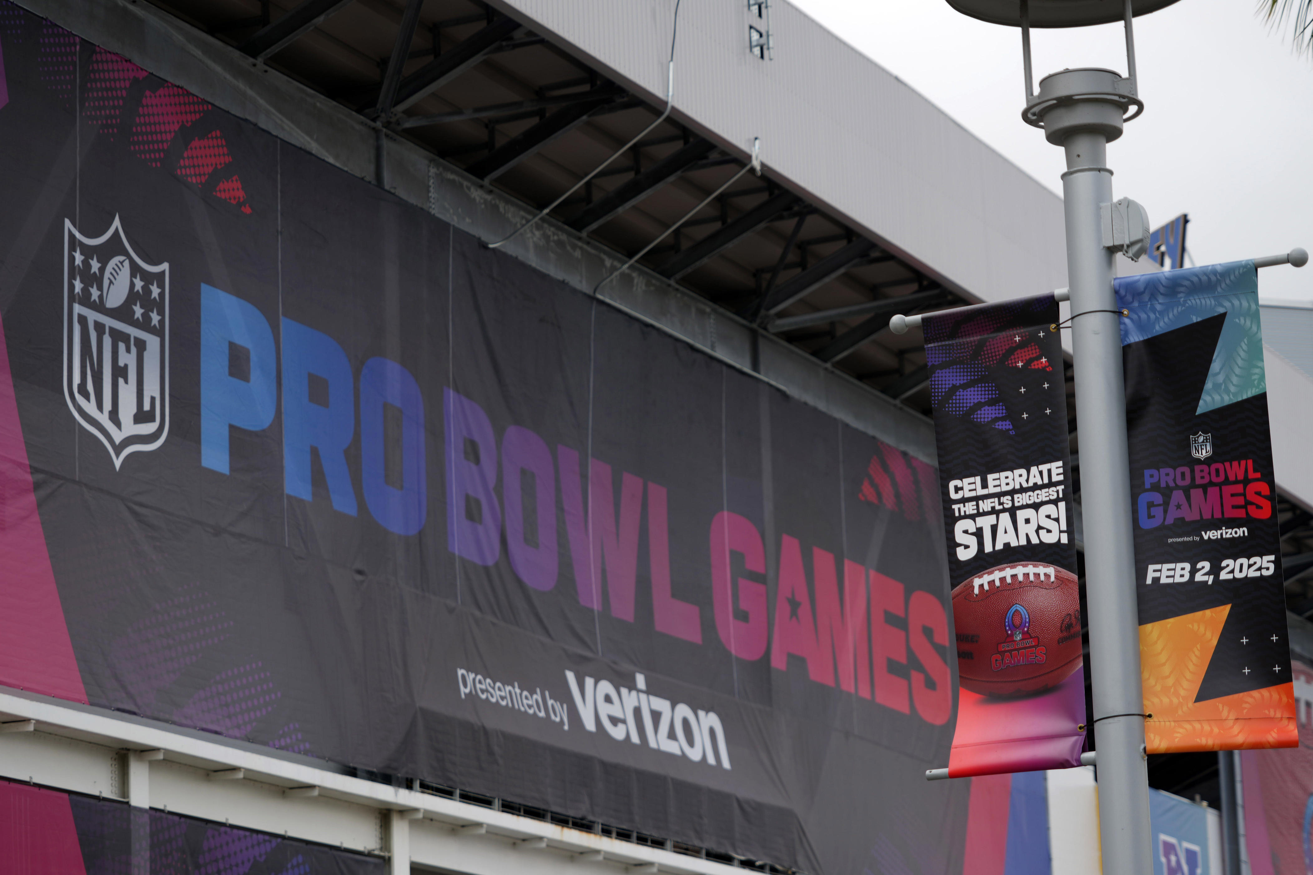 Pro Bowl leaves Orlando for Super Bowl site. Here's the new NFL all ...