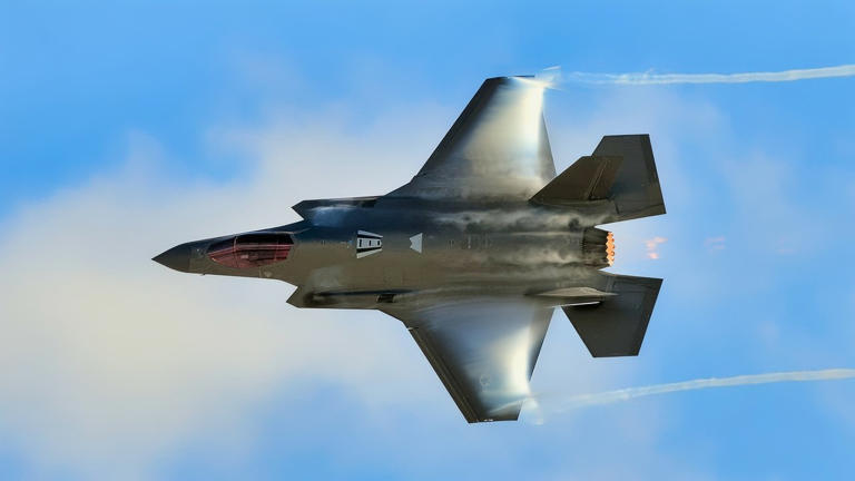 A top economist says the Iran war could tip America into recession ...