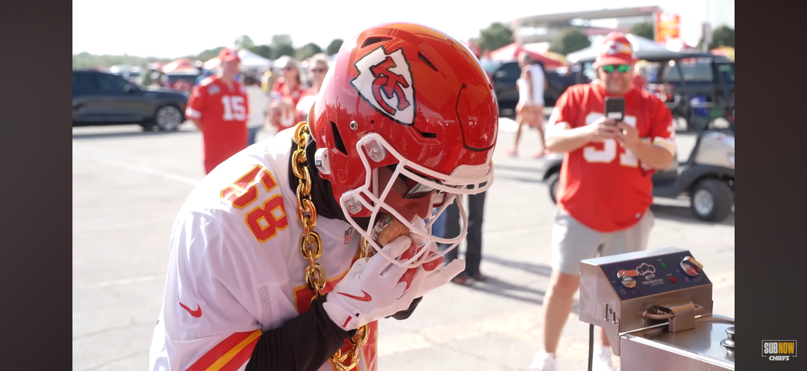 Chiefs send ‘secret' VIP fan to Arrowhead tailgates for tasty new ...