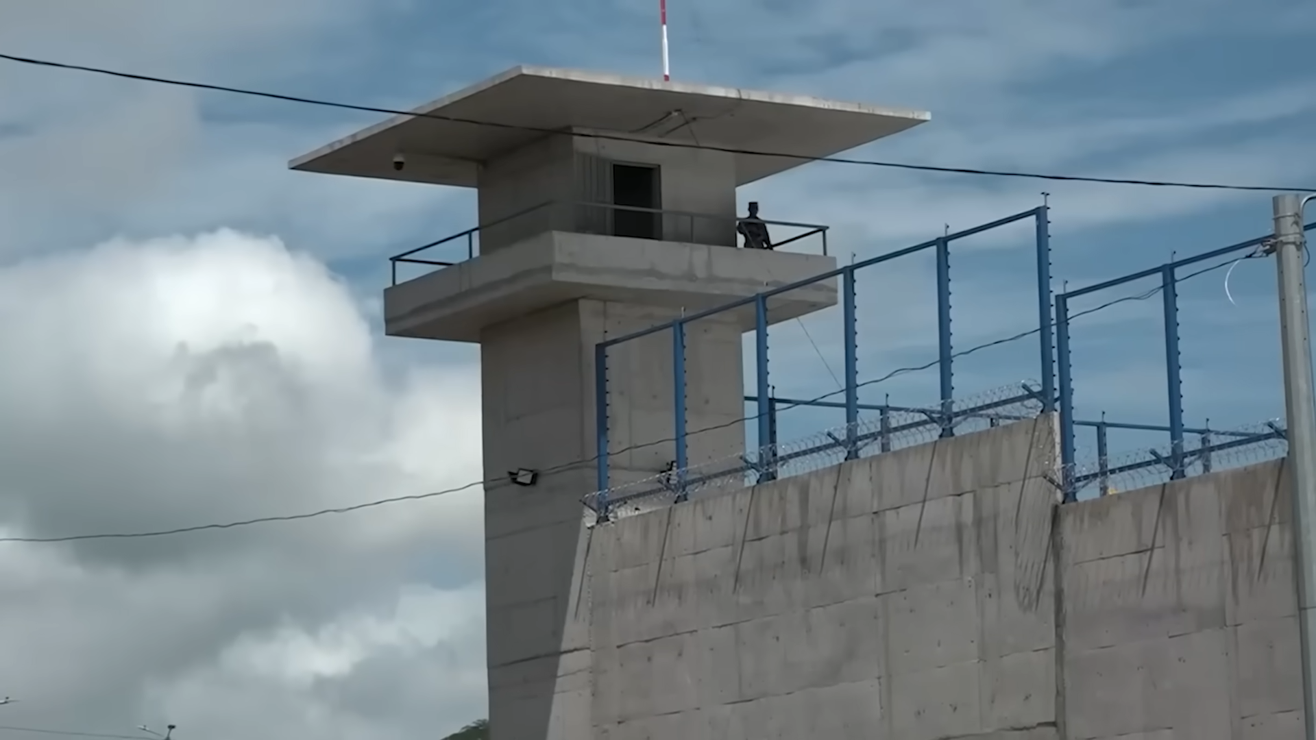 How A Single Mega-Prison Became The Alcatraz Of Latin America