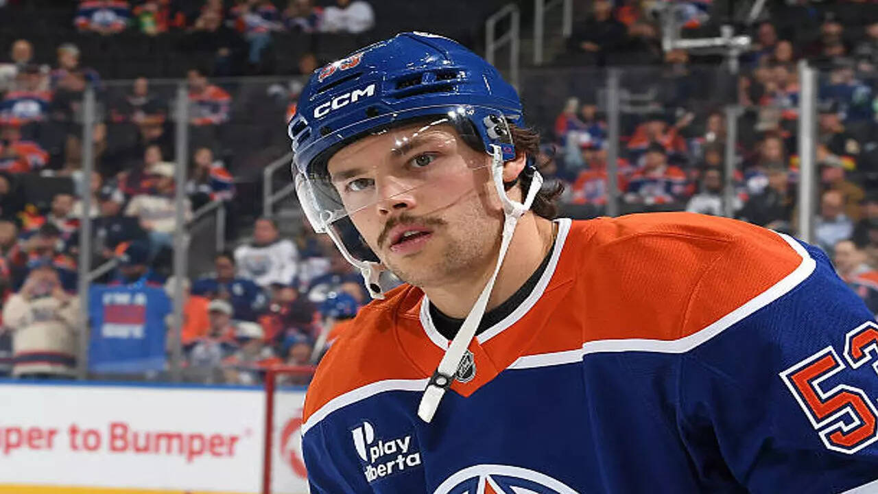 Isaac Howard’s first NHL goal steals spotlight — Earns praise from Leon ...