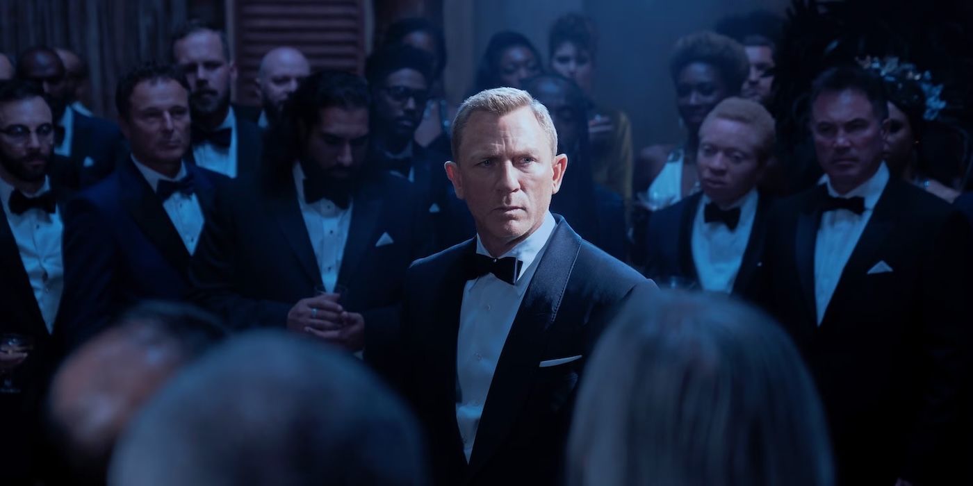 New James Bond release defends its controversial young 007 after fan ...