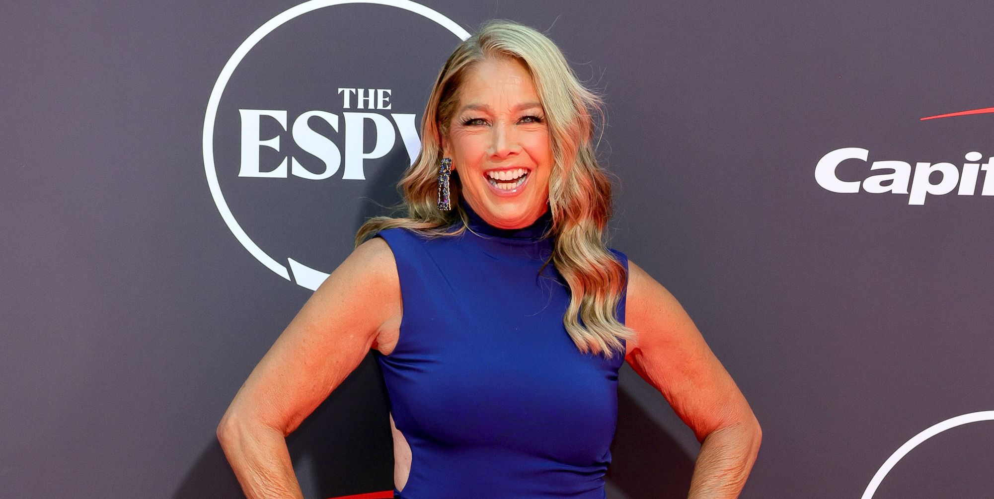 Denise Austin Demonstrates ‘3 Quick Moves’ to ‘Firm’ and Tone Muscles at 68