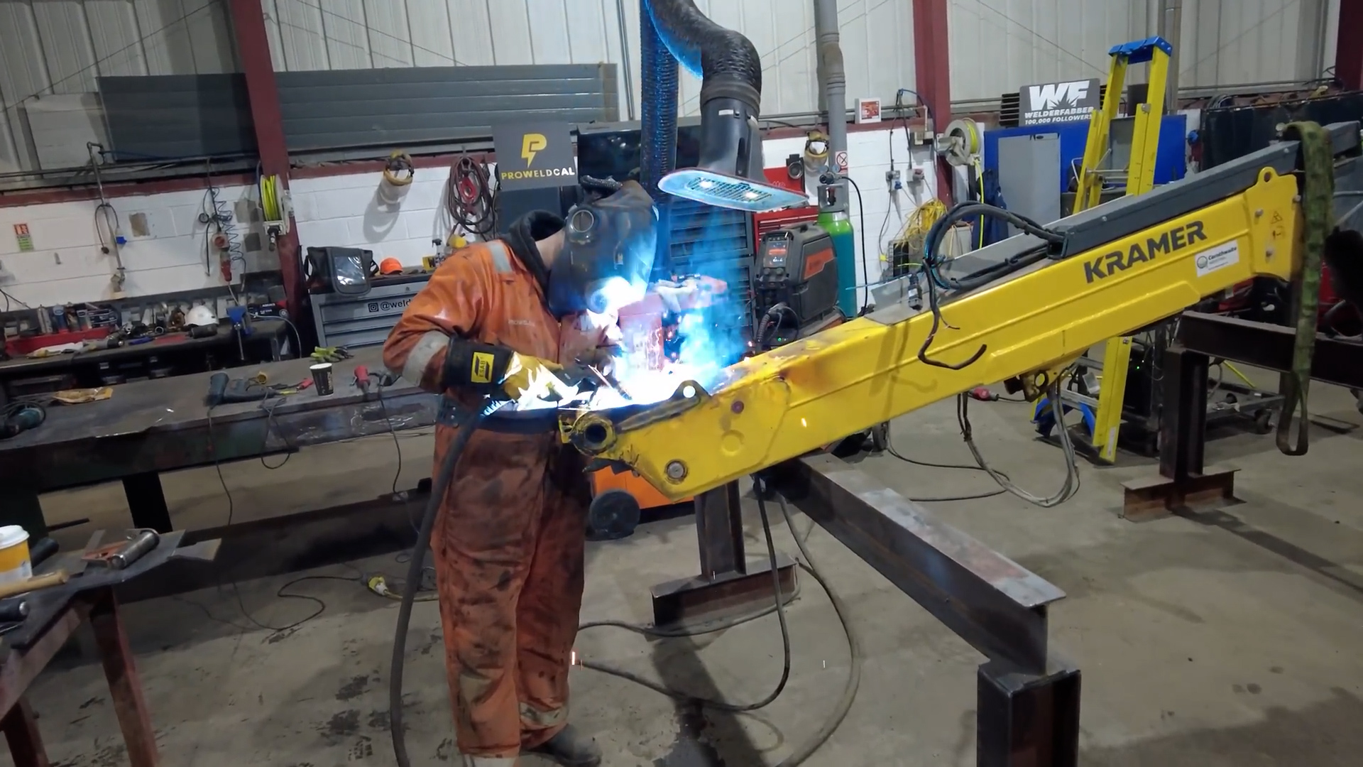 Fixing Cracks On Telehandler Boom