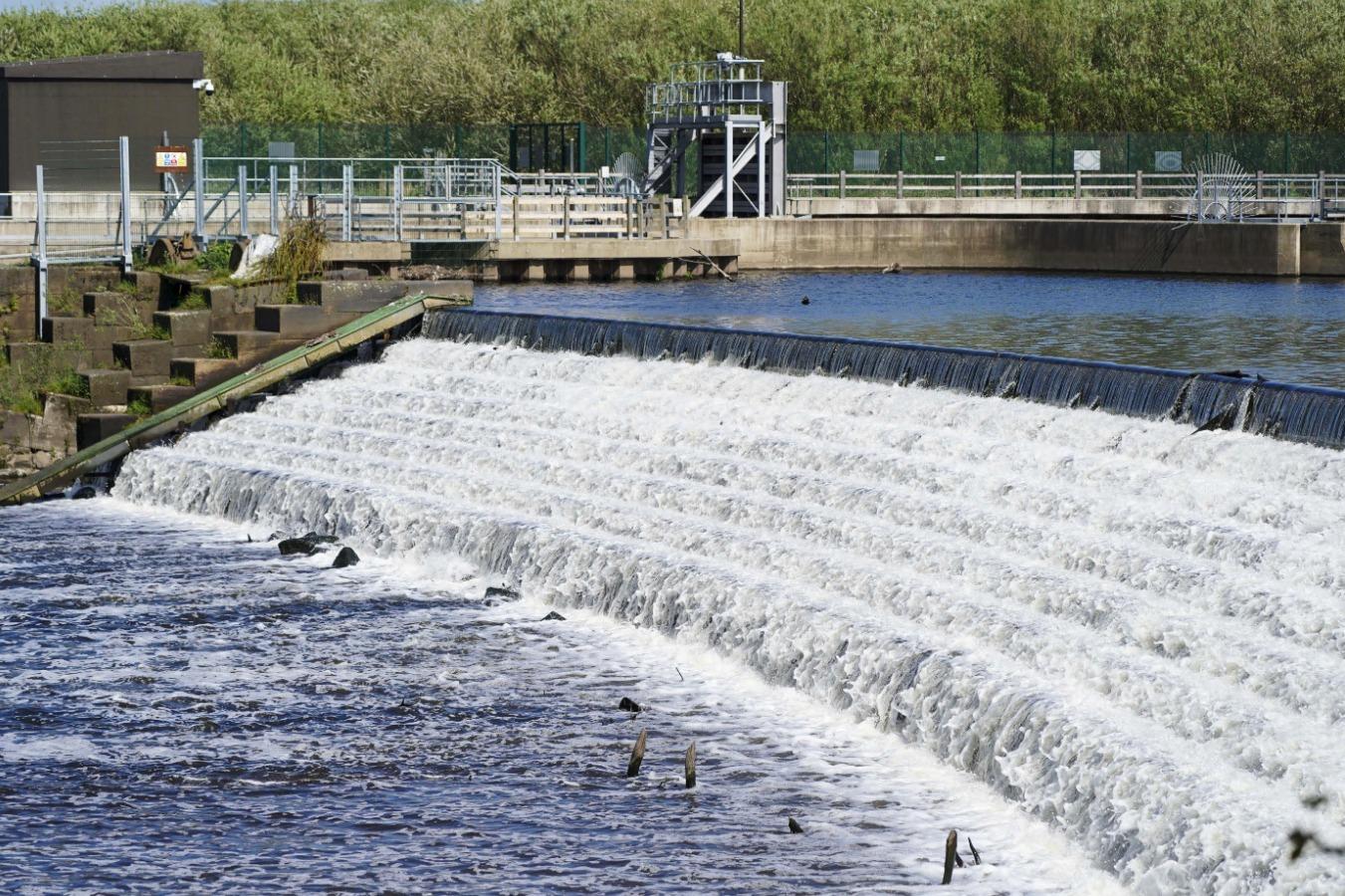 Repair works approved to prevent collapse of Kirkthorpe Weir