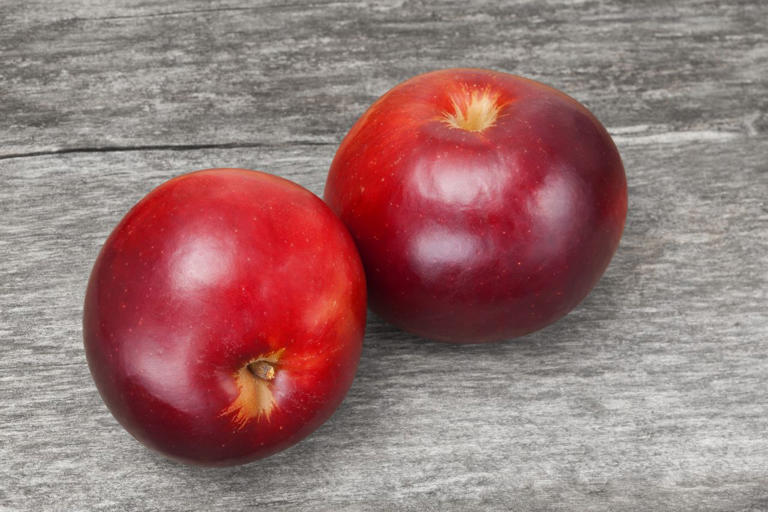 The 10 Best Apples to Eat Fresh for Crisp, Juicy Flavor