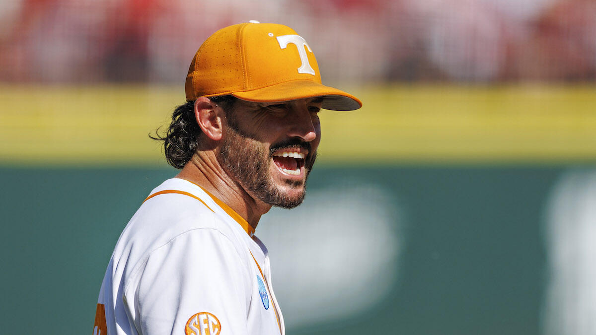 Tennessee Coach Tony Vitello Lands MLB Job