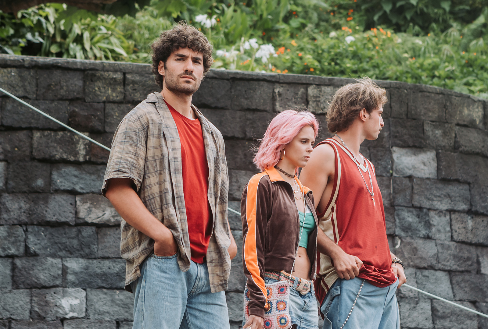 This Netflix Show Reminds Me of 'Outer Banks' - and It's Based on a ...