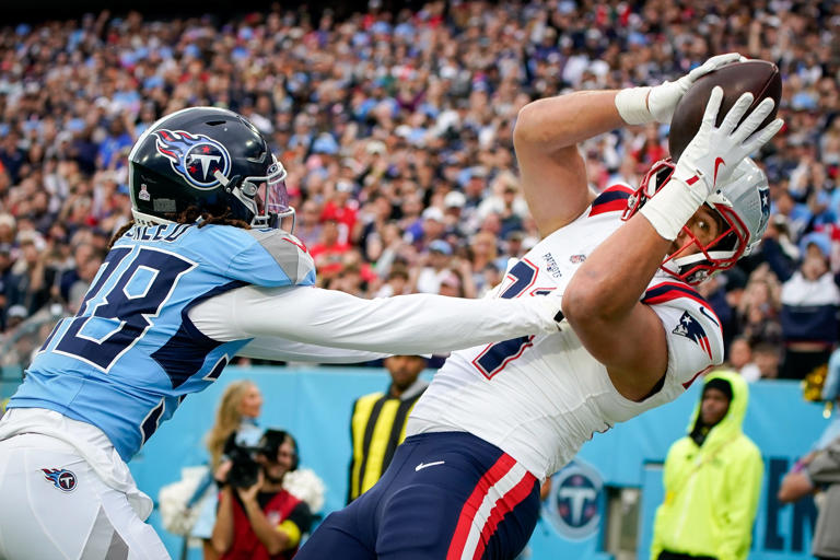 L'Jarius Sneed injury update: Mike McCoy shares latest on Titans ...
