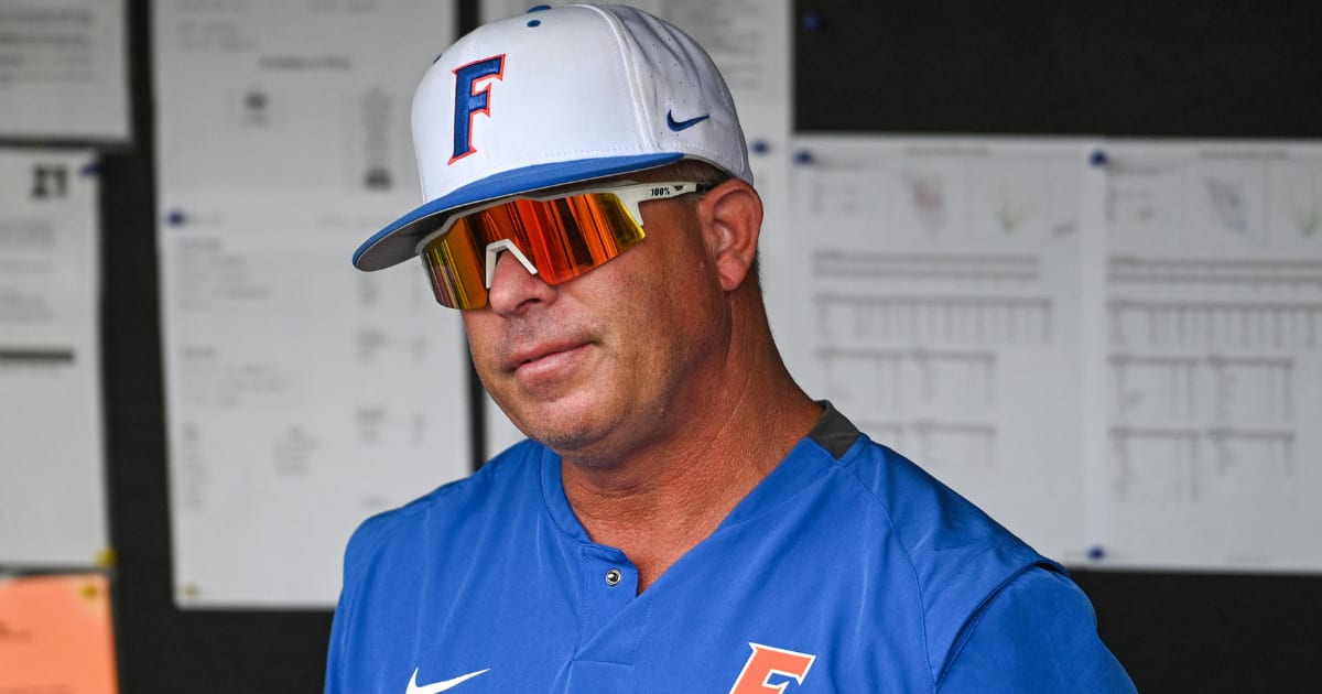 Florida coach Kevin O’Sullivan takes leave of absence