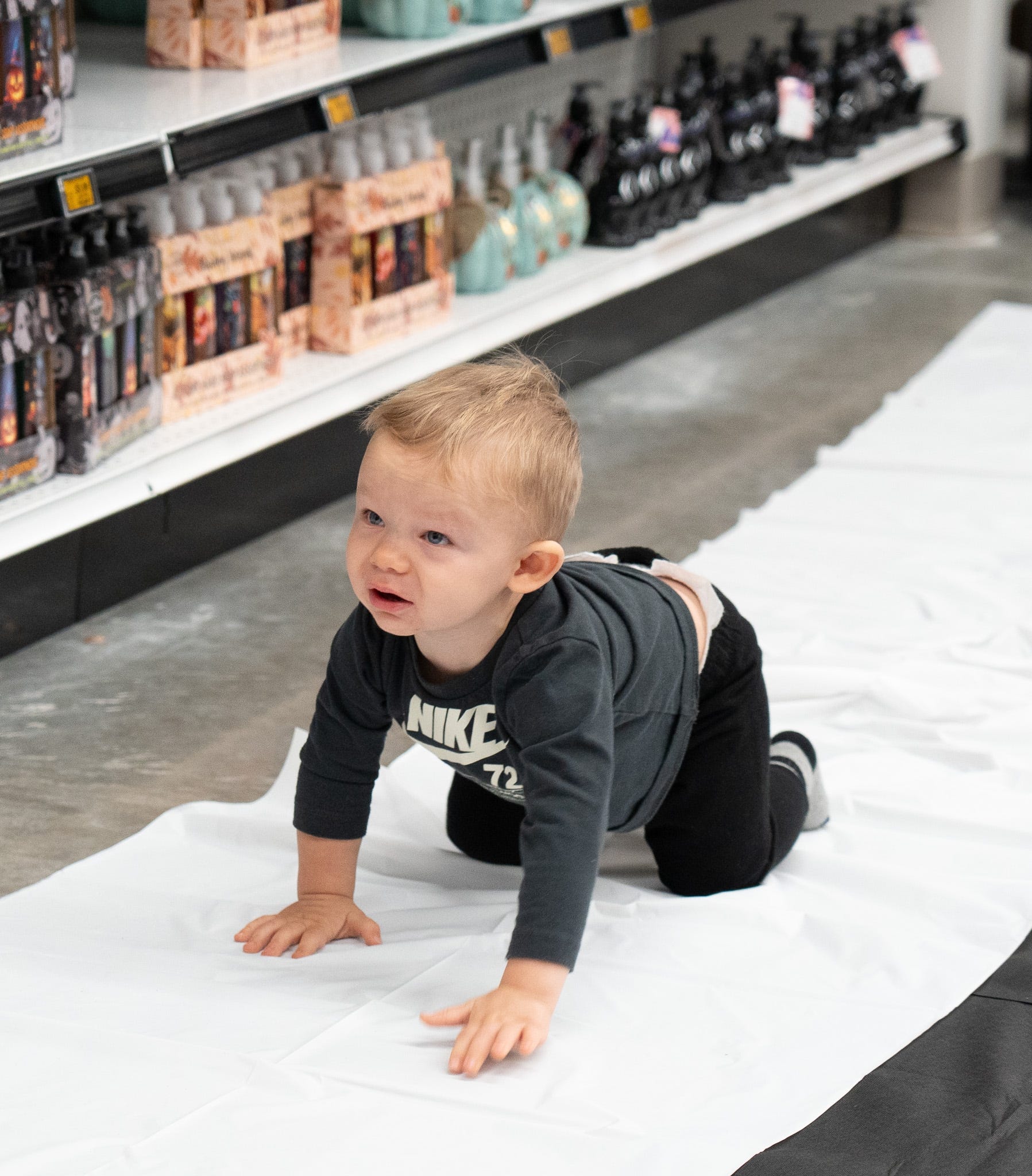 On your mark, get set... Crawl! Acme hosts Diaper Derby in Medina