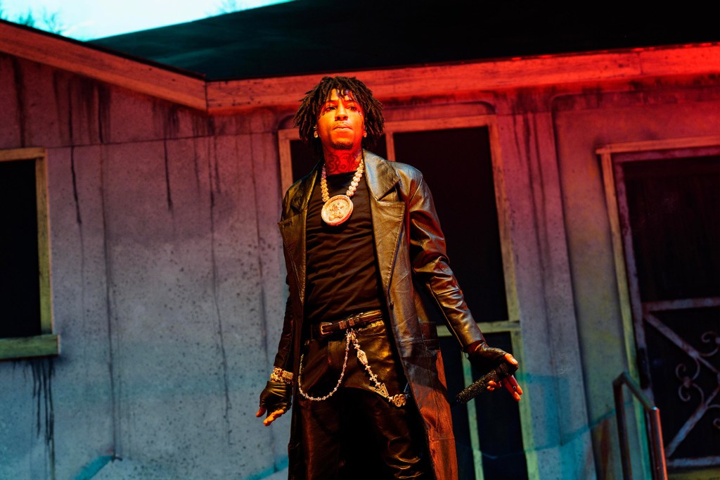 YoungBoy Never Broke Again's Wife Gifts ‘Very Special' Custom Chain ...