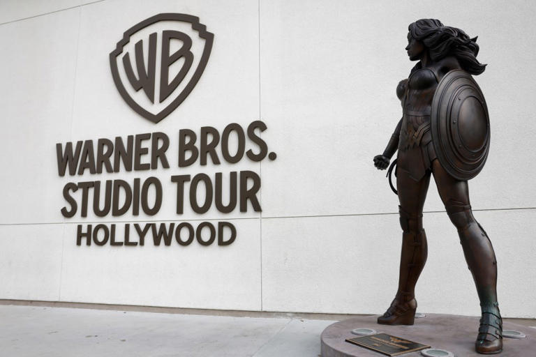 Paramount Skydance boss eyes Warner Bros. Discovery purchase— and Trump ...