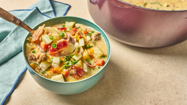 How to Make Cheeseburger Soup