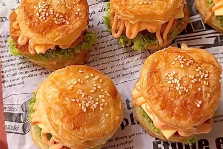 Ide Menu Potluck Seru: Mini Burger Paratha yang Praktis dan Super Lezat