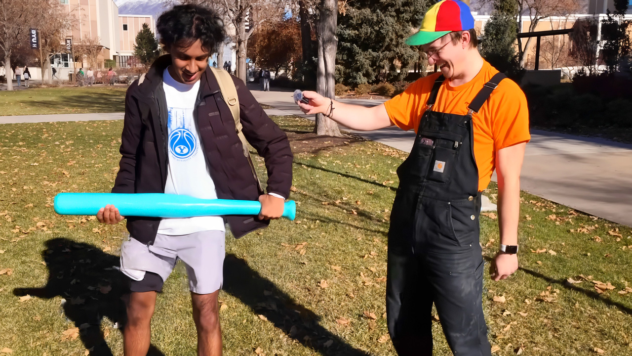 I built the world’s heaviest bat! ⚾️