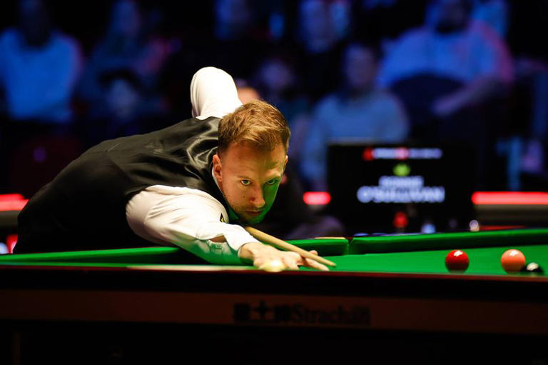 Judd Trump's new life with famous girlfriend as issue emerges after ...